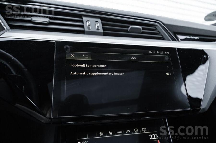 Audi E-Tron 2022 Rīga, ar dzinēja tilpumu 0.00 L un nobraukumu 77 tūkst. km par 34900 €, foto 22 vietnē AUTOMOTO.COM.LV