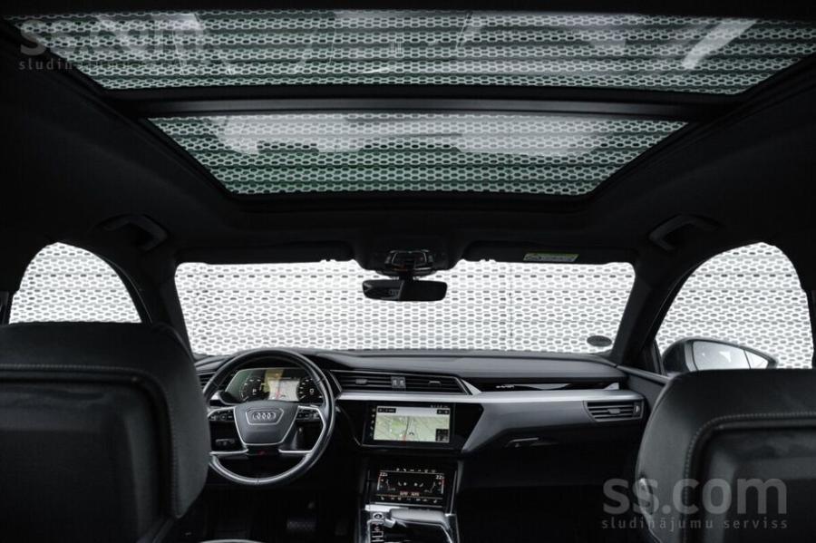 Audi E-Tron 2022 Rīga, ar dzinēja tilpumu 0.00 L un nobraukumu 77 tūkst. km par 34900 €, foto 34 vietnē AUTOMOTO.COM.LV