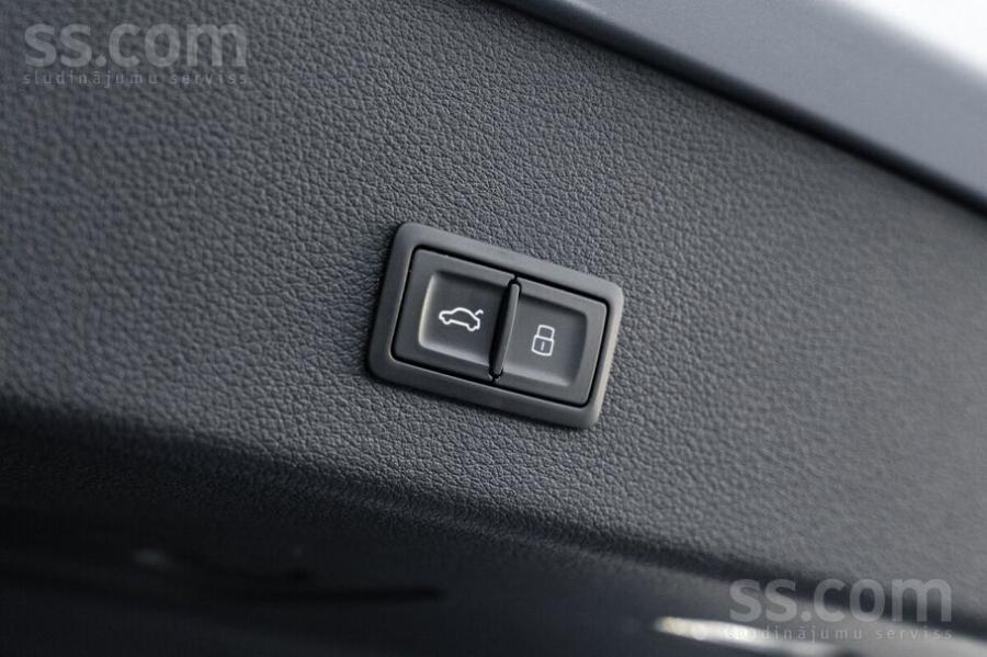 Audi E-Tron 2022 Rīga, ar dzinēja tilpumu 0.00 L un nobraukumu 77 tūkst. km par 34900 €, foto 36 vietnē AUTOMOTO.COM.LV