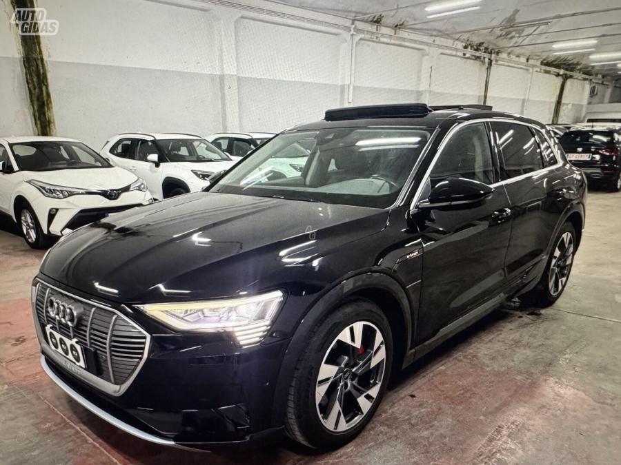 Audi E-Tron 2022 Klaipėda, ar dzinēja tilpumu 0.00 L un nobraukumu 97 tūkst. km par 25700 €, foto 3 vietnē AUTOMOTO.COM.LV