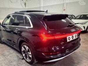 Audi E-Tron 2022 Klaipėda, ar dzinēja tilpumu 0.00 L un nobraukumu 97 tūkst. km par 25700 €, foto 5 vietnē AUTOMOTO.COM.LV