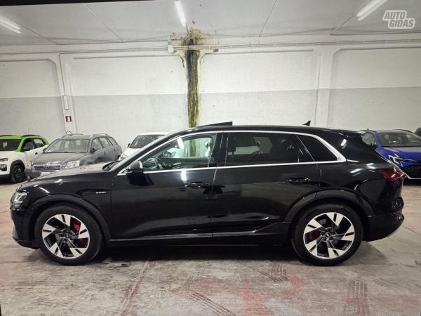 Audi E-Tron 2022 in Klaipeda, with an engine capacity of 0.00 L and mileage of 97 thousand km for 25700 €, photo 5 on AUTOMOTO.COM.LV