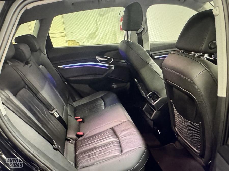 Audi E-Tron 2022 Klaipėda, ar dzinēja tilpumu 0.00 L un nobraukumu 97 tūkst. km par 25700 €, foto 9 vietnē AUTOMOTO.COM.LV