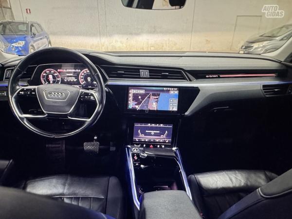 Audi E-Tron 2022 in Klaipeda, with an engine capacity of 0.00 L and mileage of 97 thousand km for 25700 €, photo 9 on AUTOMOTO.COM.LV