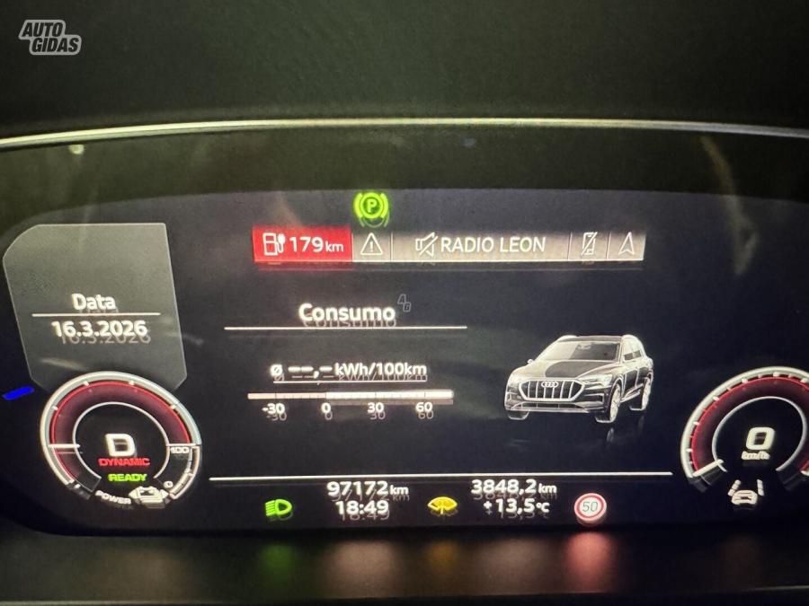 Audi E-Tron 2022 Klaipėda, ar dzinēja tilpumu 0.00 L un nobraukumu 97 tūkst. km par 25700 €, foto 12 vietnē AUTOMOTO.COM.LV