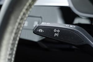 Audi E-Tron 2022 in Marupe, with an engine capacity of 0.00 L and mileage of 77 thousand km for 34000 €, photo 16 on AUTOMOTO.COM.LV