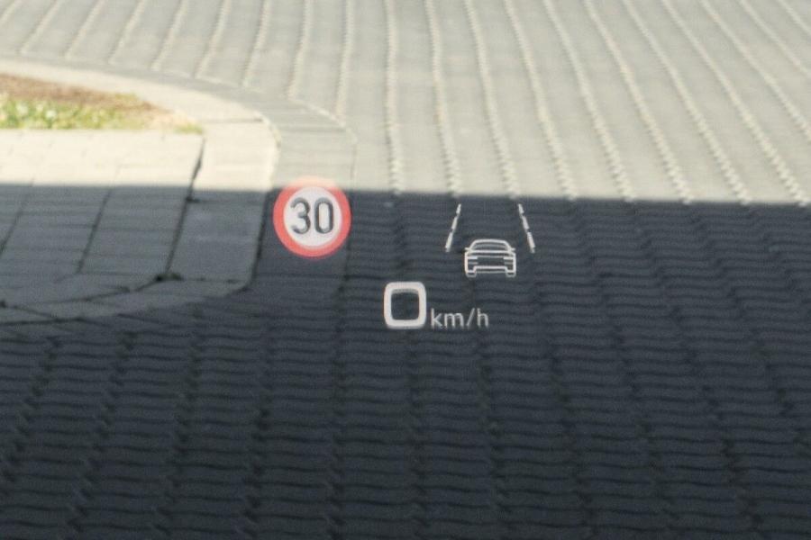 Audi E-Tron 2022 in Marupe, with an engine capacity of 0.00 L and mileage of 77 thousand km for 34000 €, photo 19 on AUTOMOTO.COM.LV