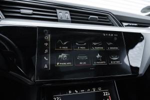 Audi E-Tron 2022 in Marupe, with an engine capacity of 0.00 L and mileage of 77 thousand km for 34000 €, photo 23 on AUTOMOTO.COM.LV