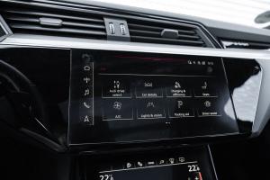 Audi E-Tron 2022 in Marupe, with an engine capacity of 0.00 L and mileage of 77 thousand km for 34000 €, photo 24 on AUTOMOTO.COM.LV