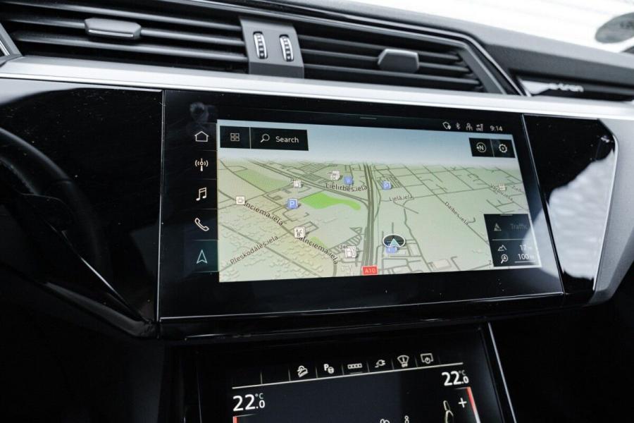 Audi E-Tron 2022 in Marupe, with an engine capacity of 0.00 L and mileage of 77 thousand km for 34000 €, photo 31 on AUTOMOTO.COM.LV