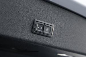 Audi E-Tron 2022 in Marupe, with an engine capacity of 0.00 L and mileage of 77 thousand km for 34000 €, photo 36 on AUTOMOTO.COM.LV
