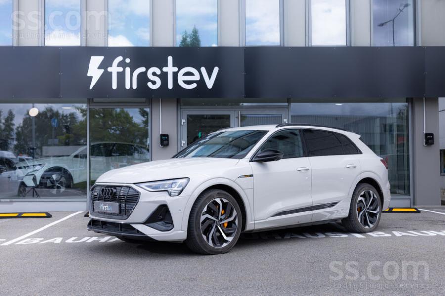 Ауди E-Tron 2022 в Рига, объемом двигателя 0.00 л и пробегом 96 тыс. км за 35990 €, фото 1 на AUTOMOTO.COM.LV