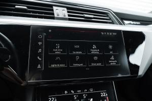 Ауди E-Tron 2022 в Марупе, объемом двигателя 0.00 л и пробегом 63 тыс. км за 29150 €, фото 20 на AUTOMOTO.COM.LV