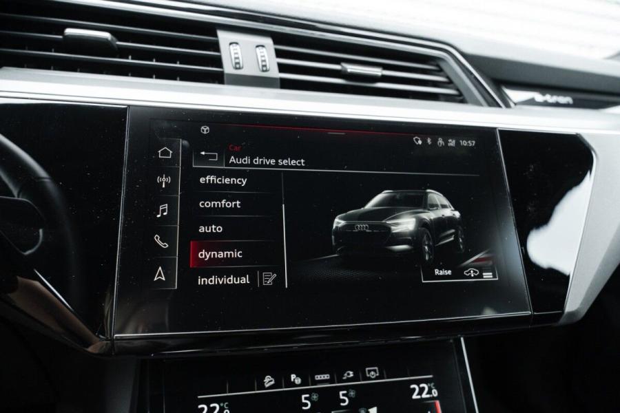 Ауди E-Tron 2022 в Марупе, объемом двигателя 0.00 л и пробегом 63 тыс. км за 29150 €, фото 21 на AUTOMOTO.COM.LV