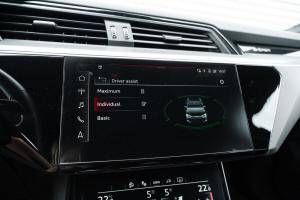 Ауди E-Tron 2022 в Марупе, объемом двигателя 0.00 л и пробегом 63 тыс. км за 29150 €, фото 23 на AUTOMOTO.COM.LV
