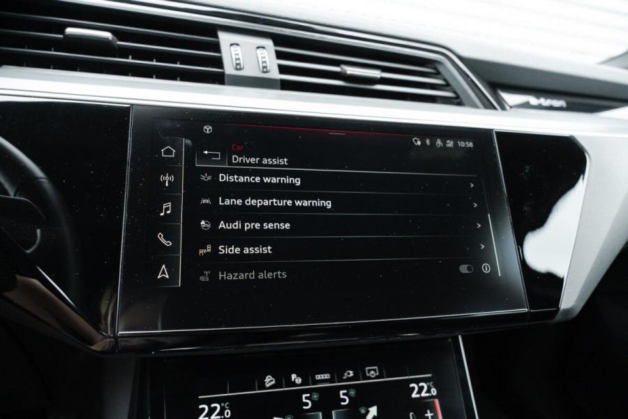 Ауди E-Tron 2022 в Марупе, объемом двигателя 0.00 л и пробегом 63 тыс. км за 29150 €, фото 25 на AUTOMOTO.COM.LV