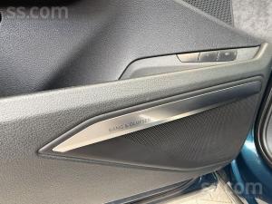 Green Audi E-Tron 2020 in Riga, with an engine capacity of 0.00 L and mileage of 0 thousand km for 19990 €, photo 16 on AUTOMOTO.COM.LV