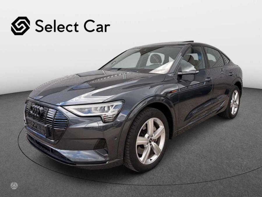 Pelēks Audi E-Tron 2022 Viļņa, ar dzinēja tilpumu 0.00 L un nobraukumu 101 tūkst. km par 31650 €, foto 1 vietnē AUTOMOTO.COM.LV