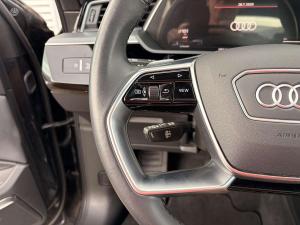 Pelēks Audi E-Tron 2022 Viļņa, ar dzinēja tilpumu 0.00 L un nobraukumu 101 tūkst. km par 31650 €, foto 15 vietnē AUTOMOTO.COM.LV