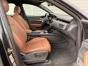 Pelēks Audi E-Tron 2022 Viļņa, ar dzinēja tilpumu 0.00 L un nobraukumu 101 tūkst. km par 31650 €, foto 19 vietnē AUTOMOTO.COM.LV