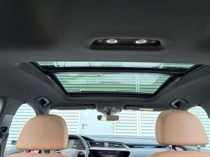 Pelēks Audi E-Tron 2022 Viļņa, ar dzinēja tilpumu 0.00 L un nobraukumu 101 tūkst. km par 31650 €, foto 28 vietnē AUTOMOTO.COM.LV