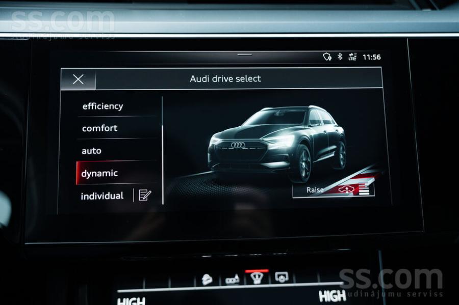 Grey Audi E-Tron 2019 in Riga, with an engine capacity of 0.00 L and mileage of 105 thousand km for 28900 €, photo 29 on AUTOMOTO.COM.LV