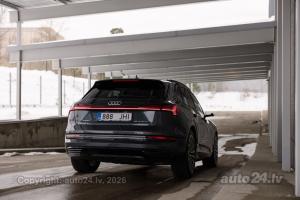 Grey Audi E-Tron 2019 in Tallinn, with an engine capacity of 0.00 L and mileage of 86 thousand km for 31900 €, photo 6 on AUTOMOTO.COM.LV