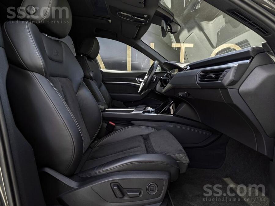 Pelēks Audi E-Tron 2019 Tukums, ar dzinēja tilpumu 0.00 L un nobraukumu 145 tūkst. km par 23990 €, foto 8 vietnē AUTOMOTO.COM.LV