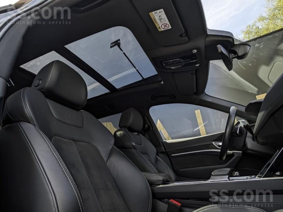 Pelēks Audi E-Tron 2019 Tukums, ar dzinēja tilpumu 0.00 L un nobraukumu 145 tūkst. km par 23990 €, foto 10 vietnē AUTOMOTO.COM.LV
