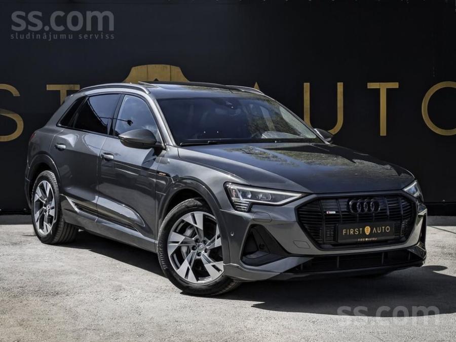 Pelēks Audi E-Tron 2019 Tukums, ar dzinēja tilpumu 0.00 L un nobraukumu 145 tūkst. km par 23990 €, foto 30 vietnē AUTOMOTO.COM.LV