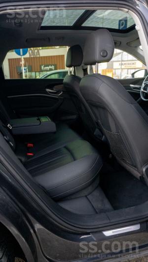 Grey Audi E-Tron 2019 in Riga, with an engine capacity of 0.00 L and mileage of 160 thousand km for 19590 €, photo 26 on AUTOMOTO.COM.LV