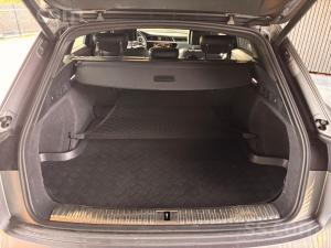 Grey Audi E-Tron 2019 in Cesis, with an engine capacity of 0.00 L and mileage of 164 thousand km for 27600 €, photo 14 on AUTOMOTO.COM.LV