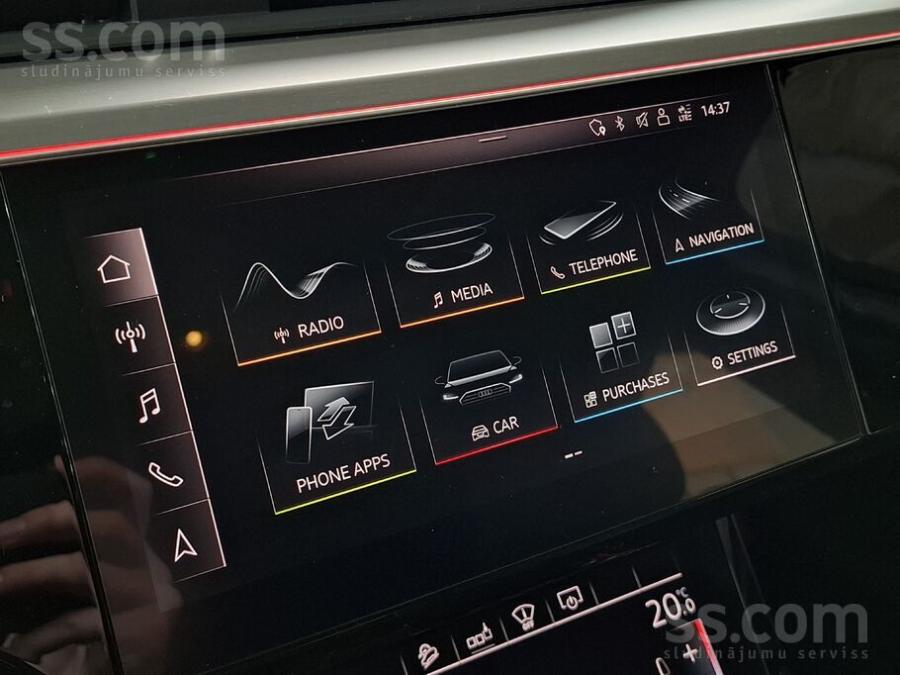 Pelēks Audi E-Tron 2019 Rīga, ar dzinēja tilpumu 0.00 L un nobraukumu 90 tūkst. km par 25900 €, foto 18 vietnē AUTOMOTO.COM.LV