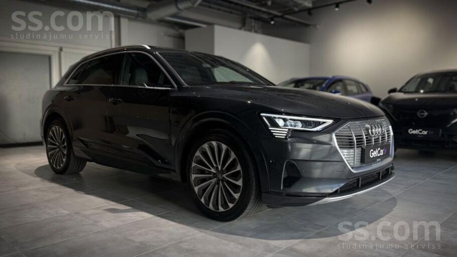Grey Audi E-Tron 2019 in Riga, with an engine capacity of 0.00 L and mileage of 130 thousand km for 27000 €, photo 1 on AUTOMOTO.COM.LV
