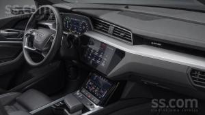Grey Audi E-Tron 2019 in Riga, with an engine capacity of 0.00 L and mileage of 130 thousand km for 27000 €, photo 8 on AUTOMOTO.COM.LV