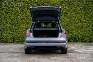 Grey Audi E-Tron 2019 in Riga, with an engine capacity of 0.00 L and mileage of 107 thousand km for 26990 €, photo 8 on AUTOMOTO.COM.LV
