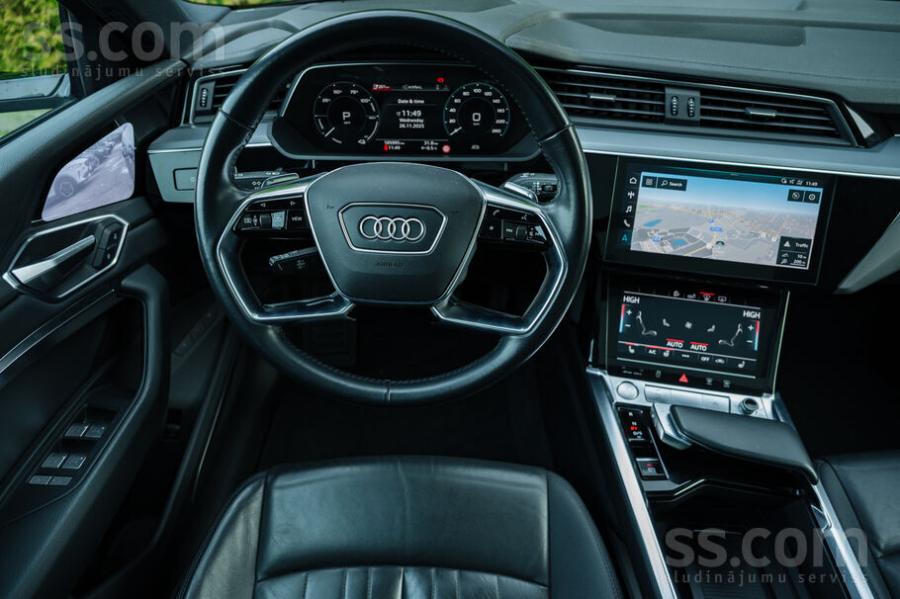 Grey Audi E-Tron 2019 in Riga, with an engine capacity of 0.00 L and mileage of 107 thousand km for 26990 €, photo 21 on AUTOMOTO.COM.LV