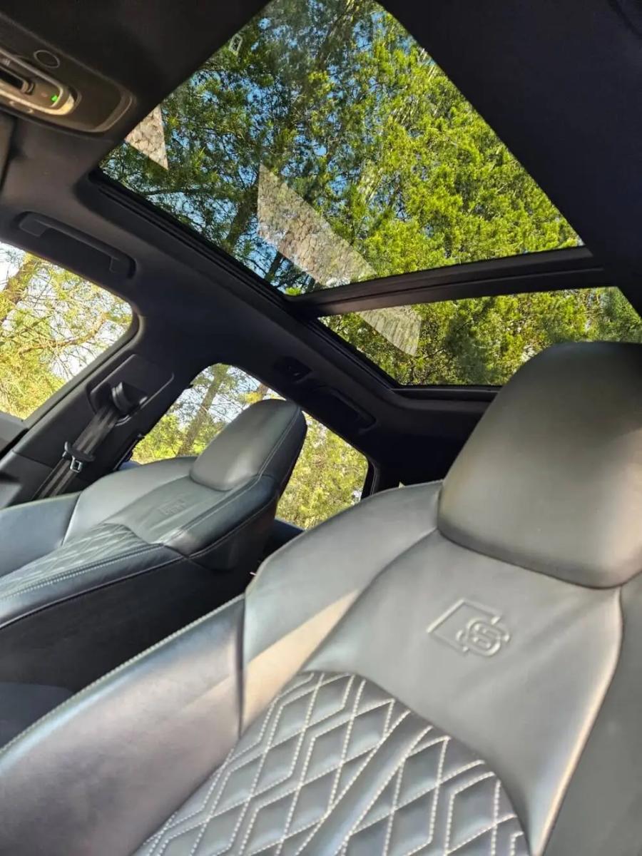 Pelēks Audi E-Tron 2019 Rīga, ar dzinēja tilpumu 0.00 L un nobraukumu 101 tūkst. km par 28000 €, foto 9 vietnē AUTOMOTO.COM.LV