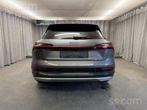 Grey Audi E-Tron 2019 in Riga, with an engine capacity of 0.00 L and mileage of 65 thousand km for 31990 €, photo 6 on AUTOMOTO.COM.LV