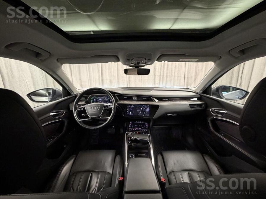 Grey Audi E-Tron 2019 in Riga, with an engine capacity of 0.00 L and mileage of 65 thousand km for 31990 €, photo 10 on AUTOMOTO.COM.LV