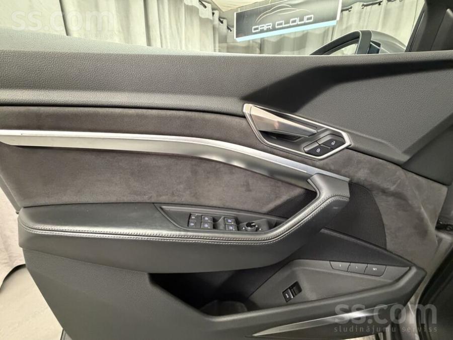 Grey Audi E-Tron 2019 in Riga, with an engine capacity of 0.00 L and mileage of 65 thousand km for 31990 €, photo 12 on AUTOMOTO.COM.LV