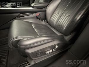 Grey Audi E-Tron 2019 in Riga, with an engine capacity of 0.00 L and mileage of 65 thousand km for 31990 €, photo 13 on AUTOMOTO.COM.LV