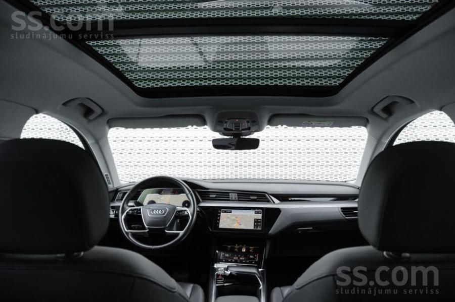 Pelēks Audi E-Tron 2019 Rīga, ar dzinēja tilpumu 0.00 L un nobraukumu 106 tūkst. km par 24050 €, foto 8 vietnē AUTOMOTO.COM.LV