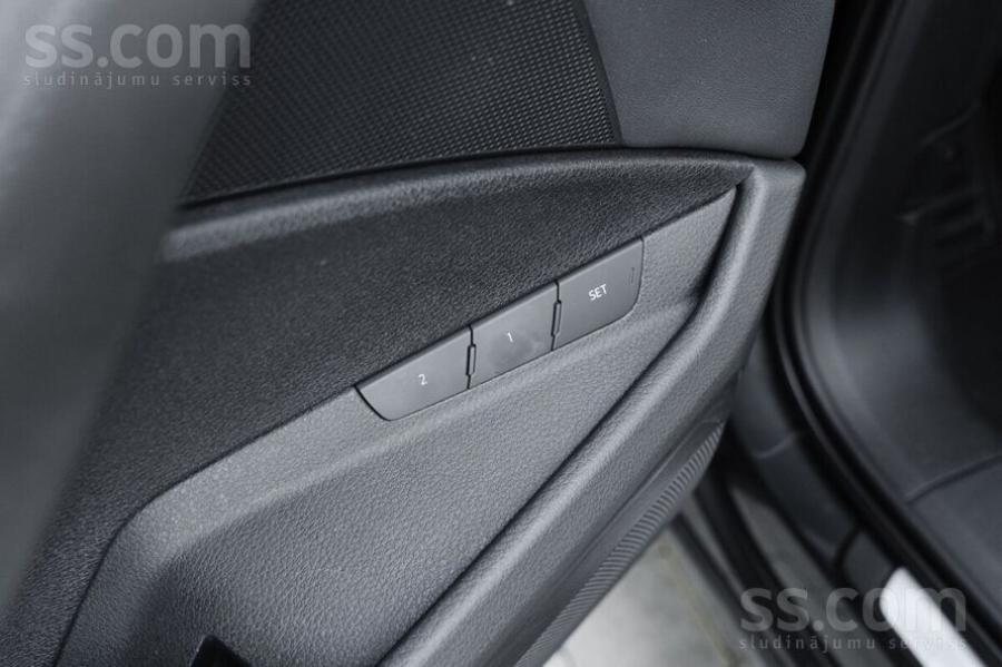 Pelēks Audi E-Tron 2019 Rīga, ar dzinēja tilpumu 0.00 L un nobraukumu 106 tūkst. km par 24050 €, foto 10 vietnē AUTOMOTO.COM.LV