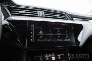 Pelēks Audi E-Tron 2019 Rīga, ar dzinēja tilpumu 0.00 L un nobraukumu 106 tūkst. km par 24050 €, foto 20 vietnē AUTOMOTO.COM.LV