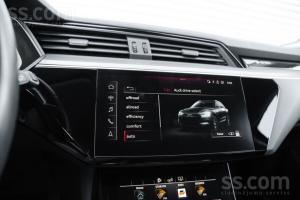 Pelēks Audi E-Tron 2019 Rīga, ar dzinēja tilpumu 0.00 L un nobraukumu 106 tūkst. km par 24050 €, foto 22 vietnē AUTOMOTO.COM.LV