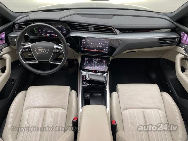 Grey Audi E-Tron 2020 in Viljandi, with an engine capacity of 0.00 L and mileage of 70 thousand km for 33500 €, photo 7 on AUTOMOTO.COM.LV