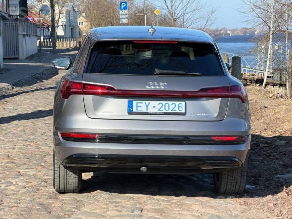 Grey Audi E-Tron 2020 in Riga, with an engine capacity of 0.00 L and mileage of 105 thousand km for 39000 €, photo 10 on AUTOMOTO.COM.LV