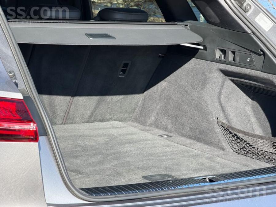 Grey Audi E-Tron 2020 in Riga, with an engine capacity of 0.00 L and mileage of 105 thousand km for 39000 €, photo 22 on AUTOMOTO.COM.LV