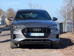 Grey Audi E-Tron 2020 in Riga, with an engine capacity of 0.00 L and mileage of 105 thousand km for 39000 €, photo 3 on AUTOMOTO.COM.LV